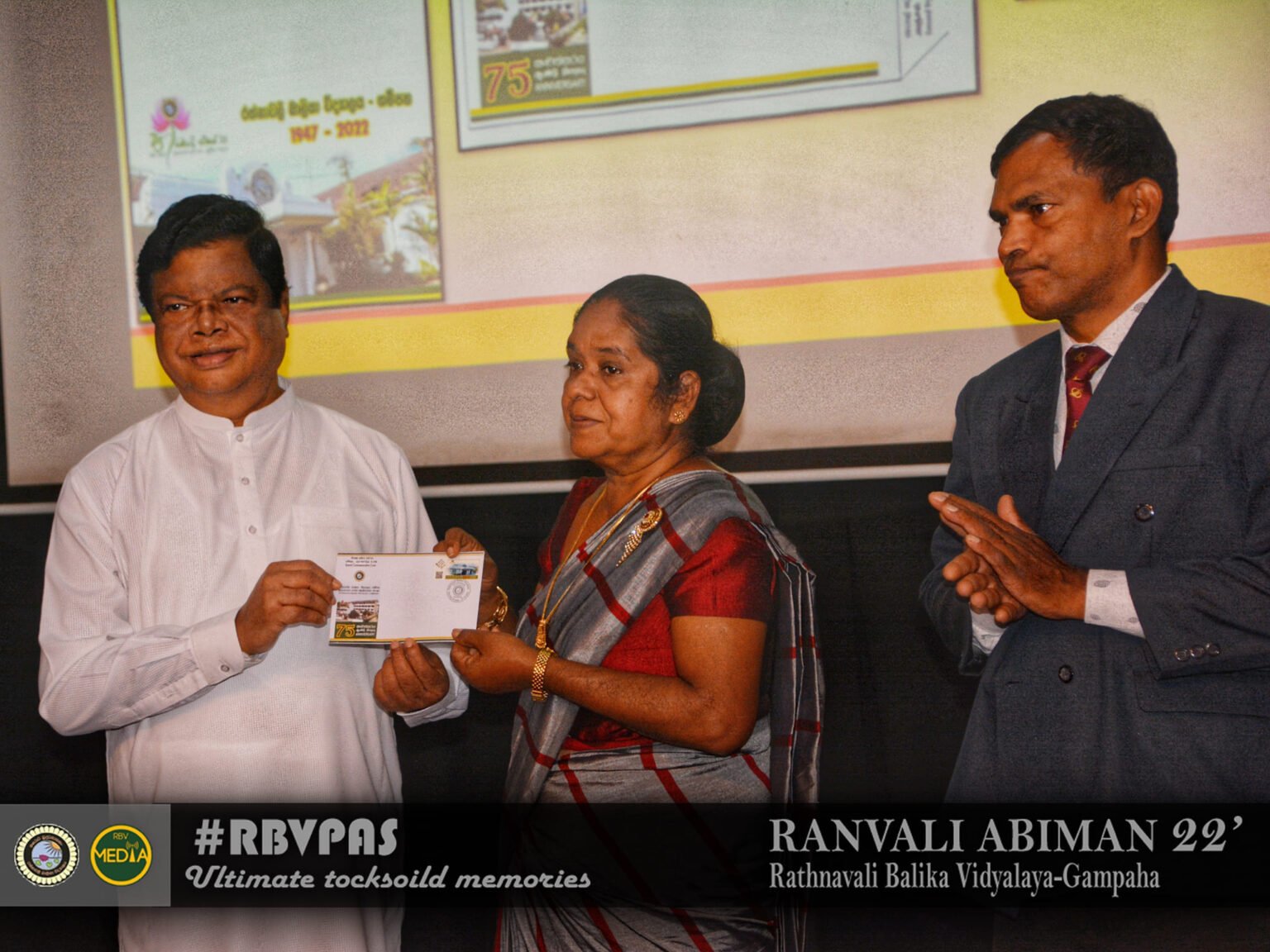 Image Gallery – Rathnavali Balika Vidyalaya